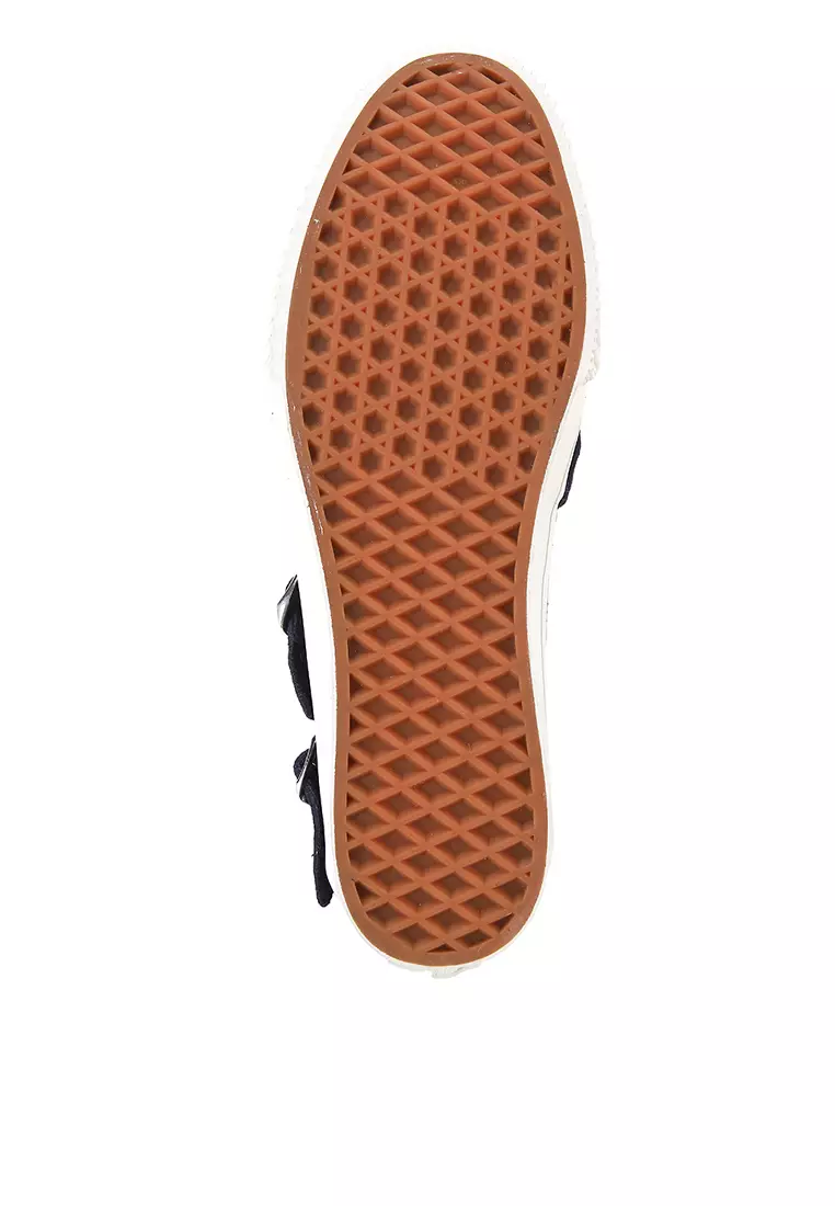 Jual VANS Mary Jane Straps Original 2026 | ZALORA Indonesia