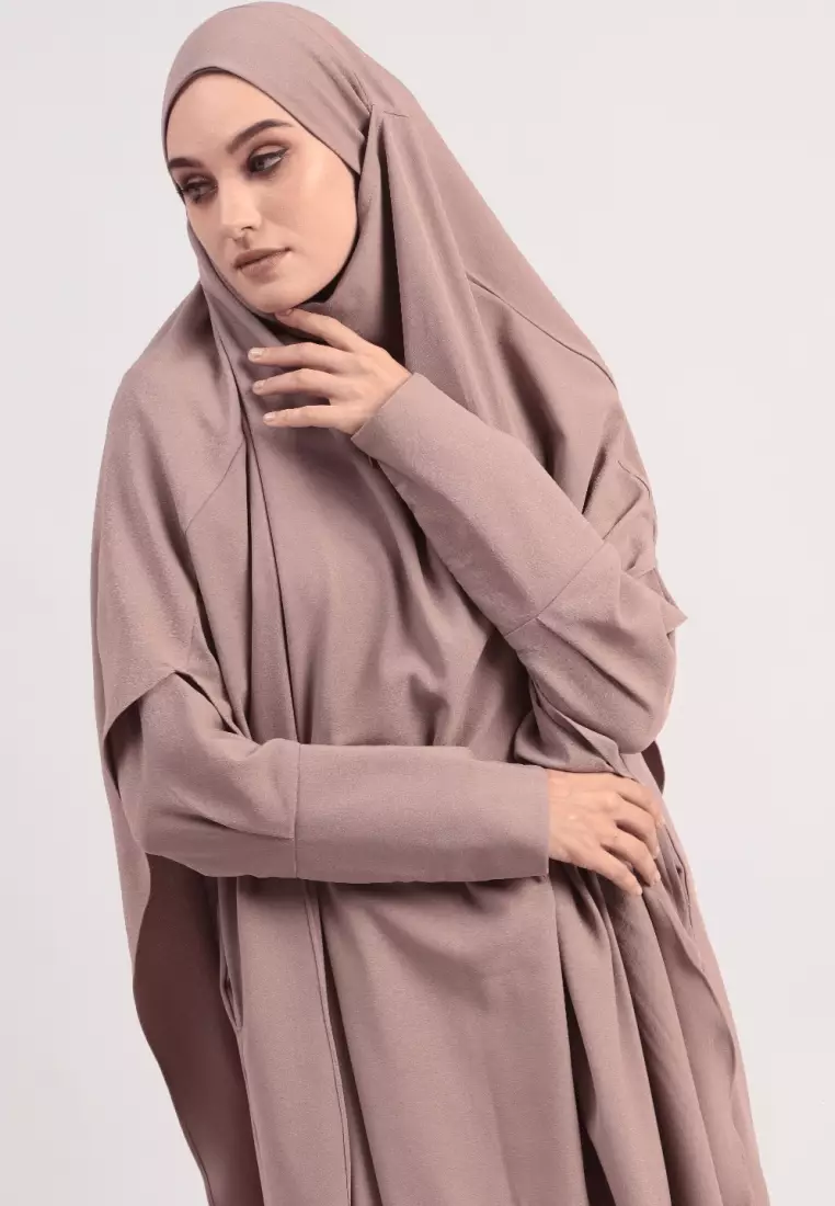 Jual Anggiasari Mawardi Athira Abaya Set Milo Original 2024 | ZALORA Indonesia
