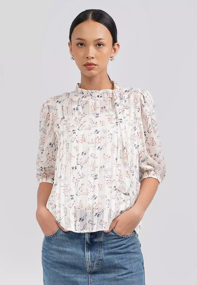 Jual Executive Floral Puff Sleeve Tie Up Blouse Original 2025 | ZALORA Indonesia