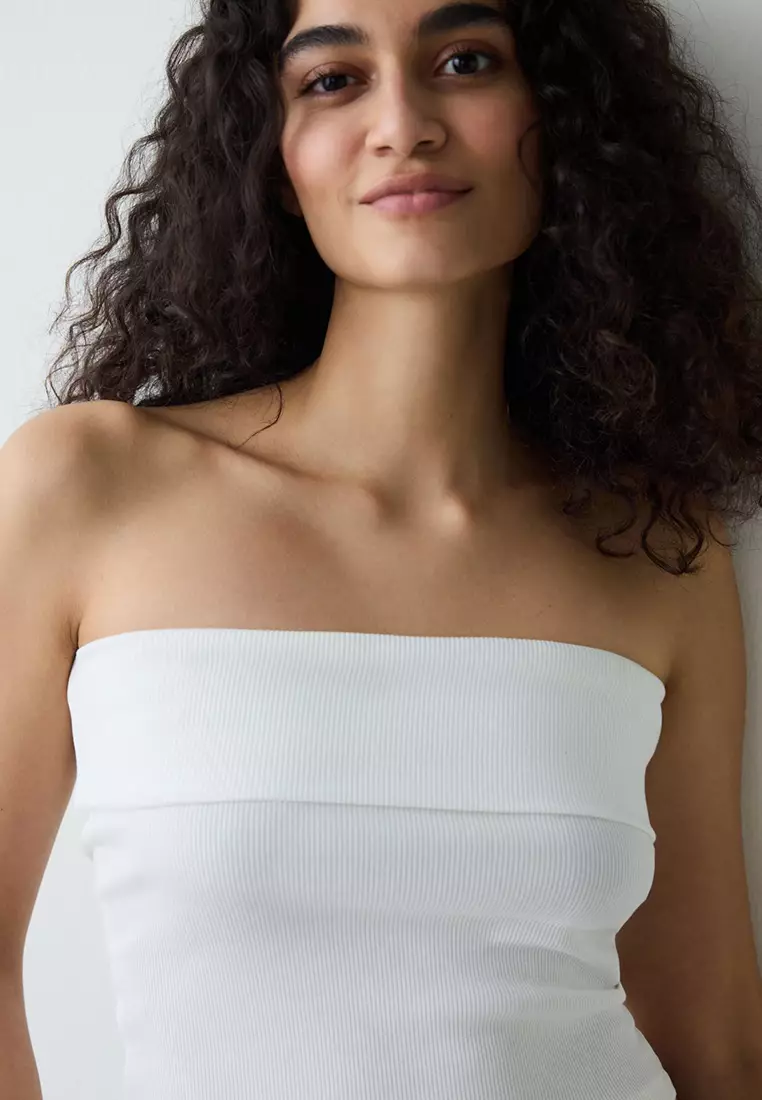 Buy Penti Foldable Bandeau Top 2025 Online | ZALORA