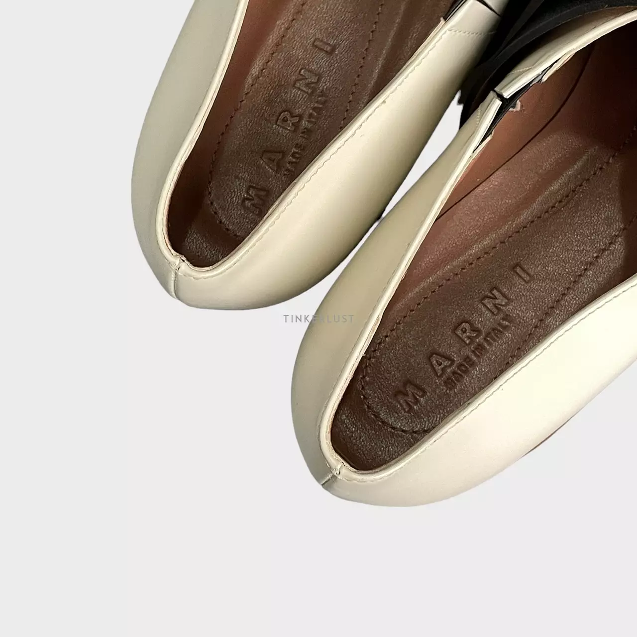 Jual MARNI [PRELOVED] Marni Ivory Pointed Flats Original 2024 | ZALORA ...