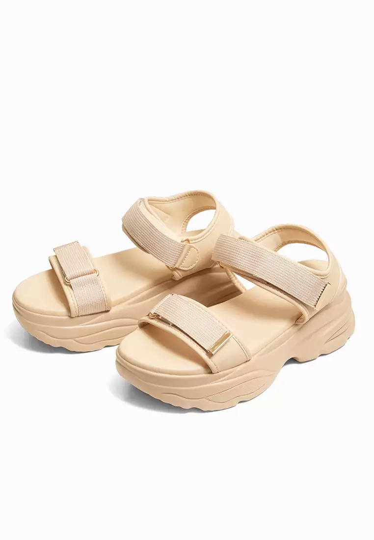Buy CLN Luca Wedge Sandals 2025 Online | ZALORA Philippines