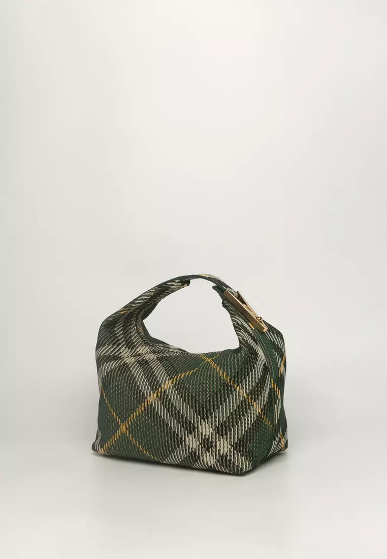 Buy BURBERRY Medium Peg Duffle Bag Top Handle 2026 Online | ZALORA