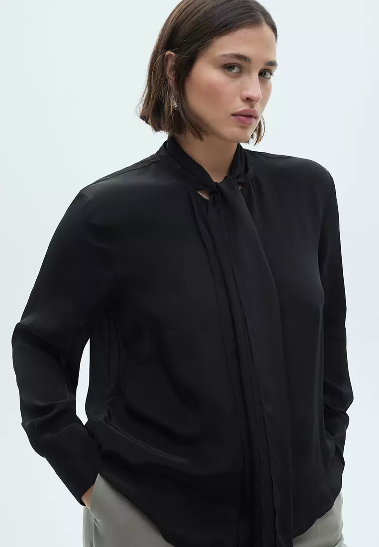 Jual Mango Satin Shirt with Bow Original 2025 | ZALORA Indonesia