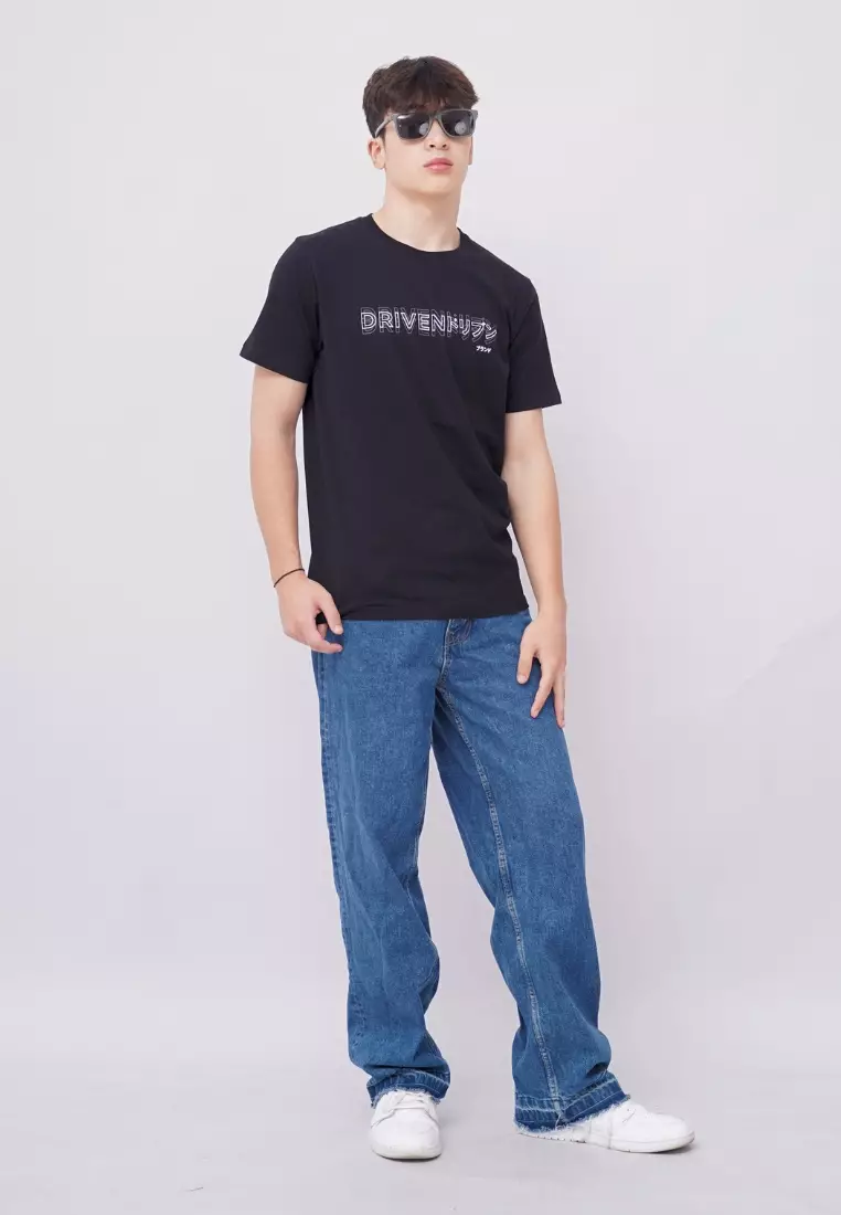 Jual Ryusei Ryusei Kaos Pria Driven Black Original 2025 | ZALORA Indonesia