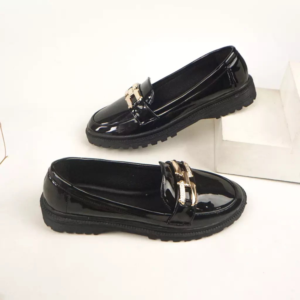 Jual Heels Wanita Terbaru Juli 2024 | ZALORA Indonesia