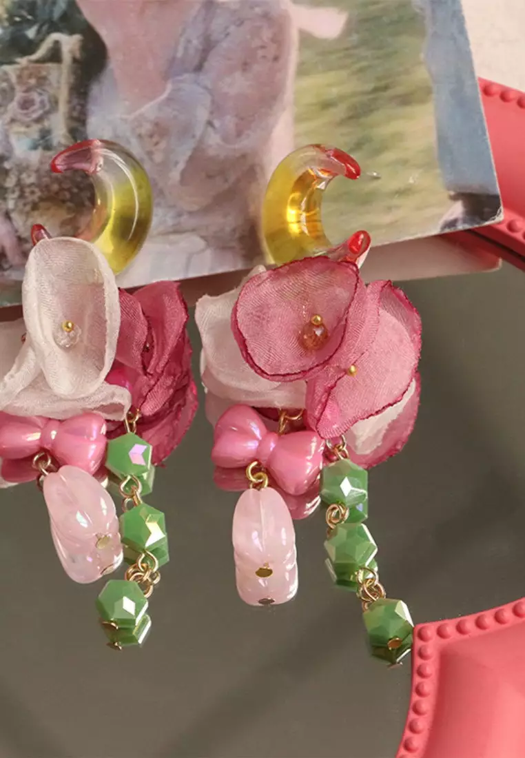 Buy Sunnydaysweety Summer Petal Crescent Color Green Jade Earrings ...