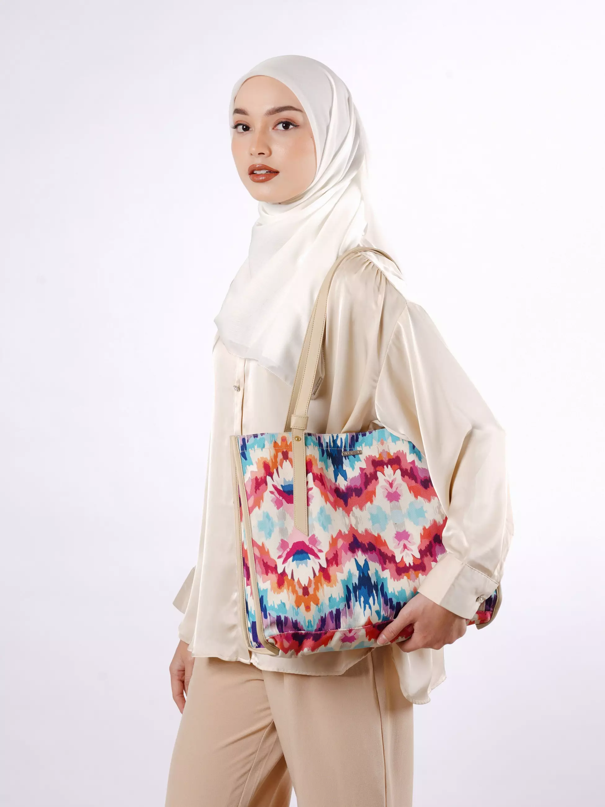 Jual Aleza Aleza - Ditri Tote Bag Mix Original 2024 | ZALORA Indonesia