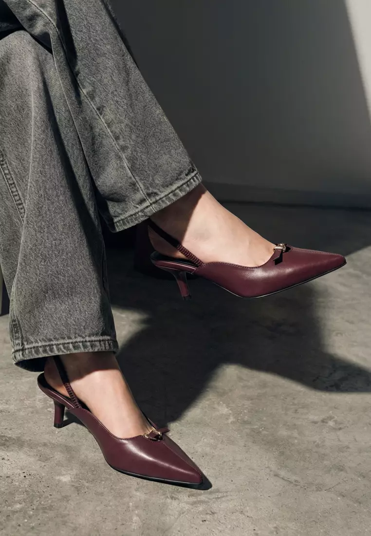 Jual Trendyol Buckle Low Heels Original 2026 | ZALORA Indonesia
