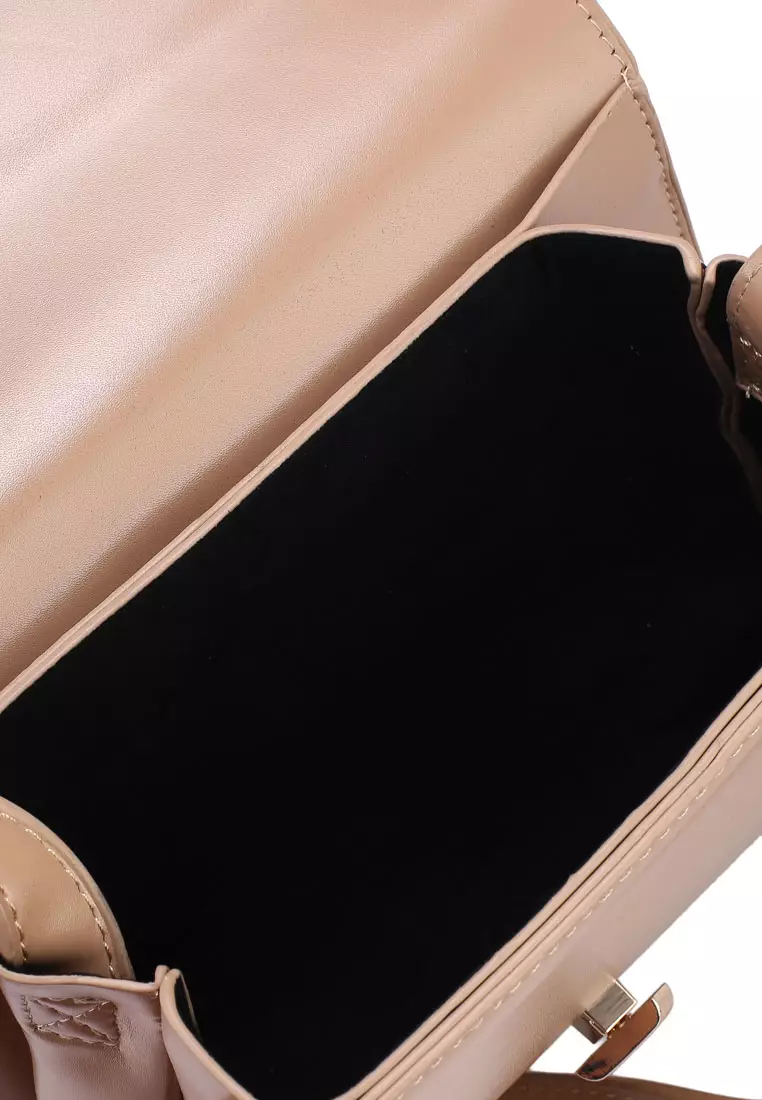 Berrybenka Helene Martha Sling Bag 2024 | Buy Berrybenka Online ...