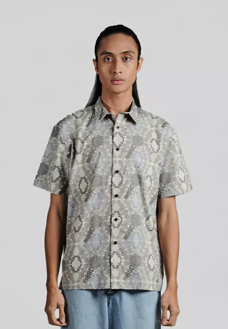 Buy KAPTEN BATIK Nusantara Modern Fit Teng Teng in Lunar Rock Online ...