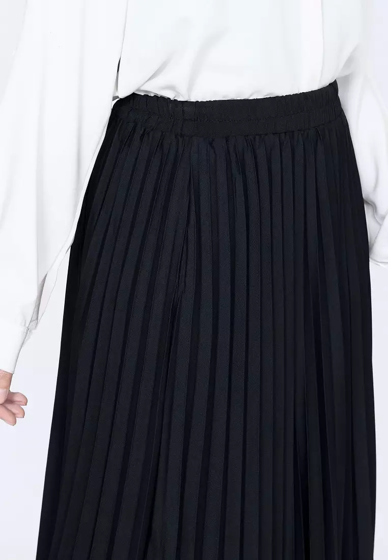 Jual LEZAHRASIGNATURE Ana Pleats Skirt Original 2024 | ZALORA Indonesia