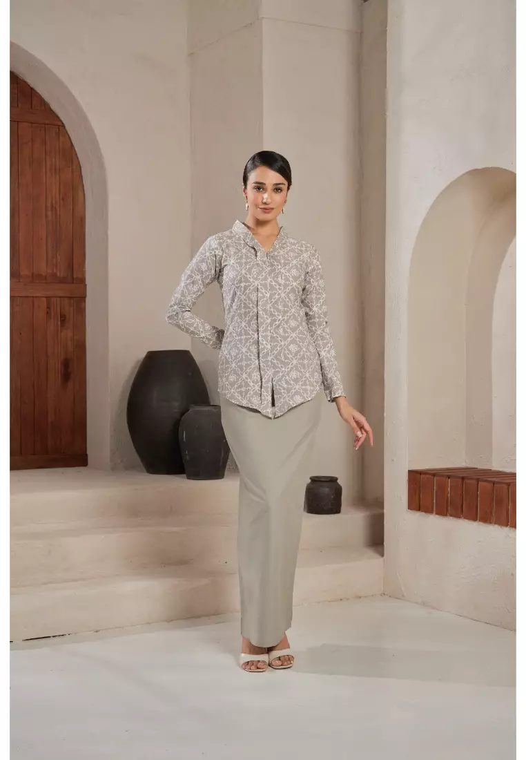 Buy Amar Amran Kebaya Midi Batik Moden Online | ZALORA Malaysia