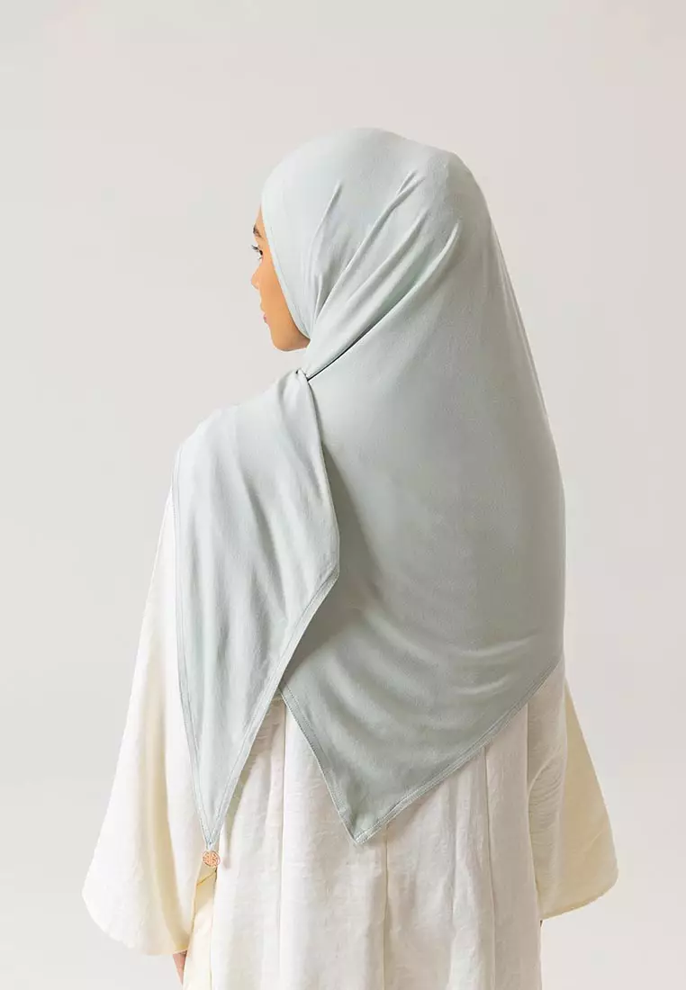 Jual Riamiranda Ria Miranda Sage Green Buchra Hijab Instan Original ...