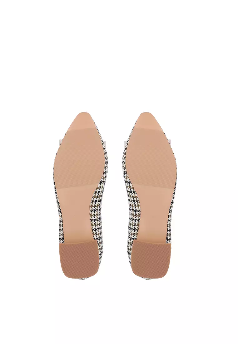 Buy Carlo Rino Beige CR Checker & Bow Pumps Online | ZALORA Malaysia