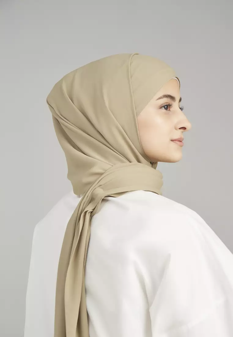 Buy ARUMN PETRA BASIC SHAWL Online | ZALORA Malaysia