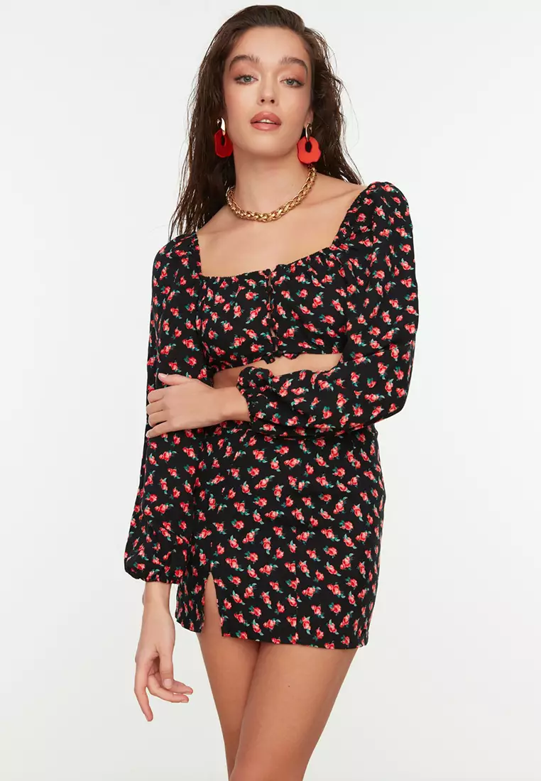 Jual Trendyol Floral Bottom-Top Set Original 2024 | ZALORA Indonesia