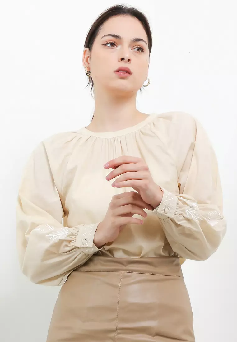 Blouse Wanita Original Terbaru Up to 90% - ZALORA