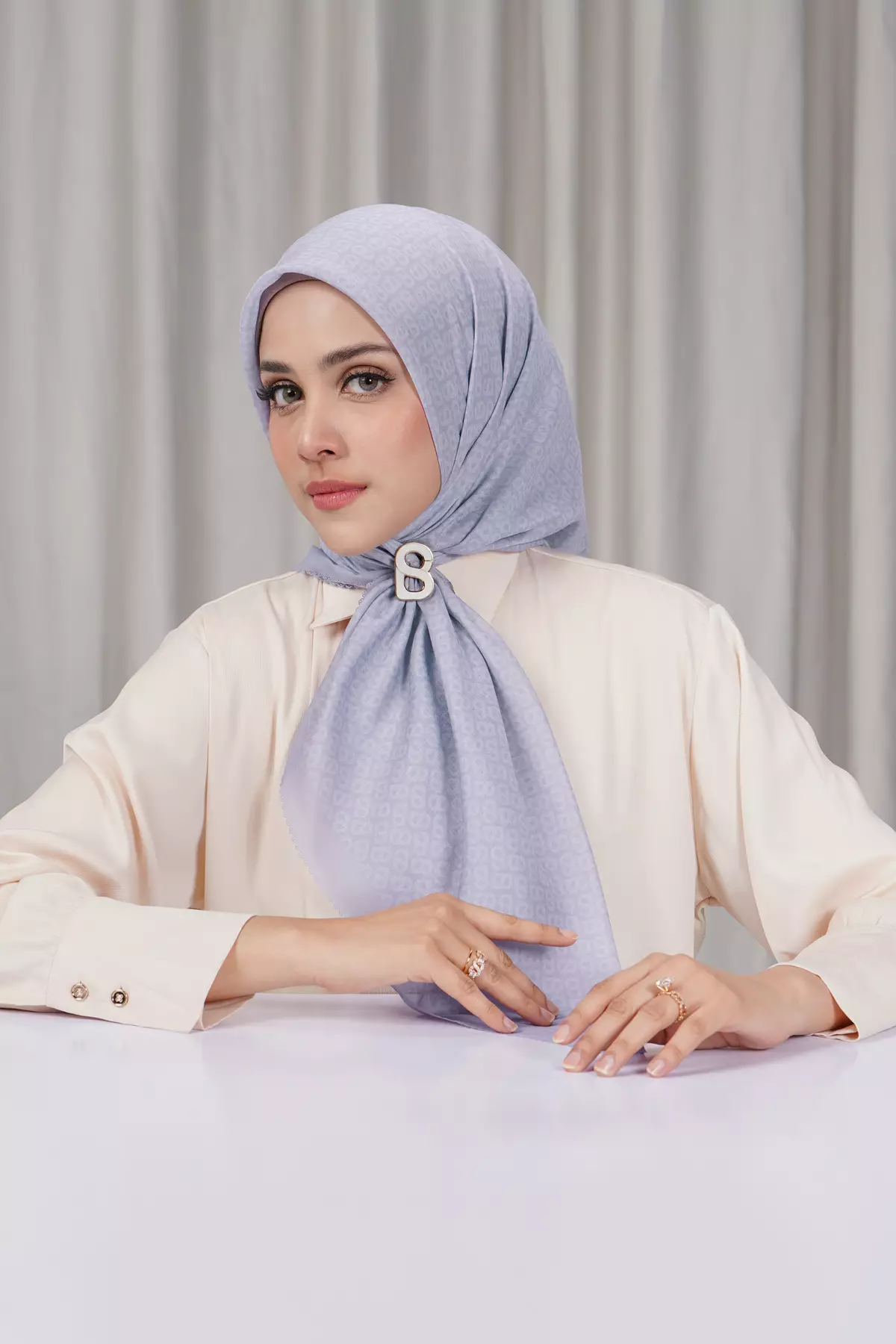 Jual Buttonscarves Tapis Square - Misty Lilac Original 2025 | ZALORA ...