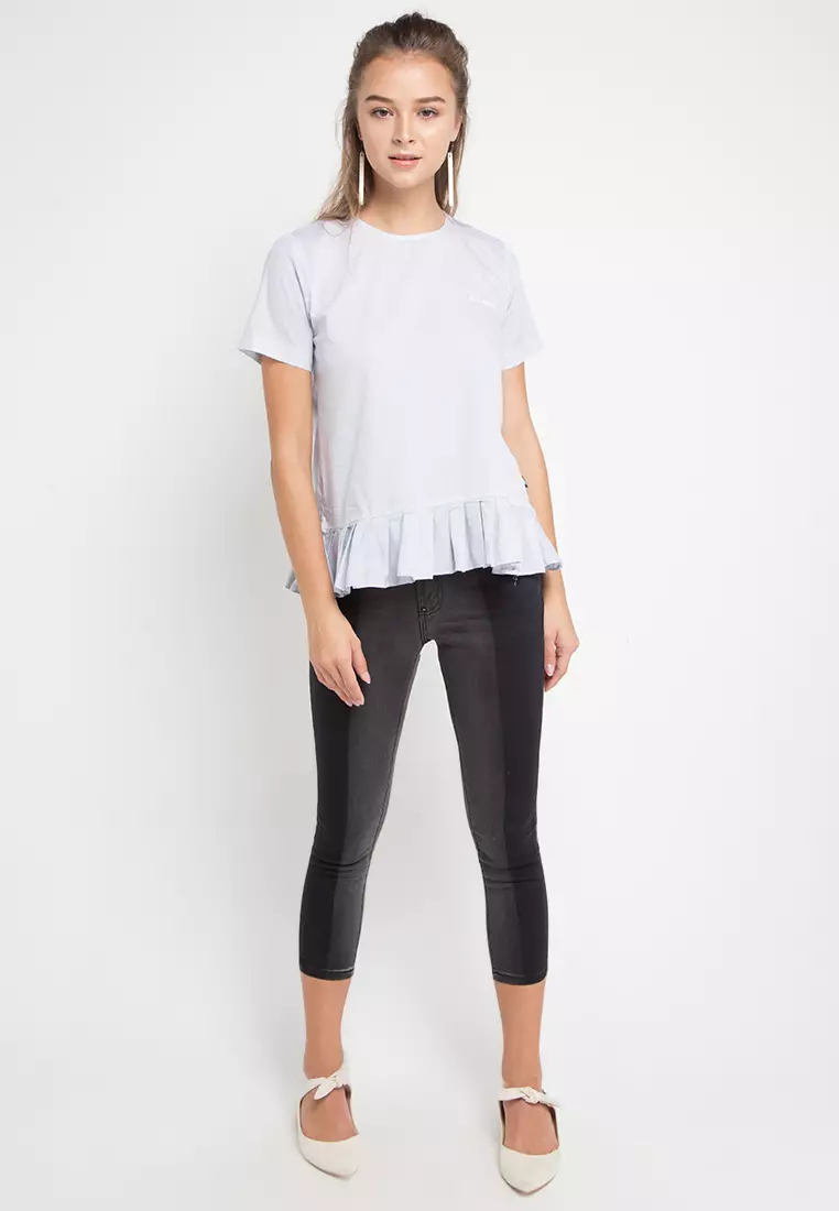 Jual Lois Jeans Peplum Ruffle Blouse Original 2025 | ZALORA Indonesia
