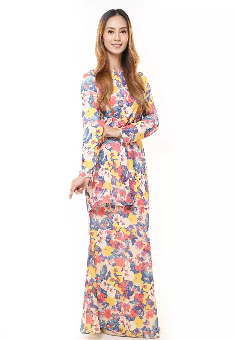 Buy RINA NICHIE COUTURE Rina Printed Kurung Colourful dot dot Online ...