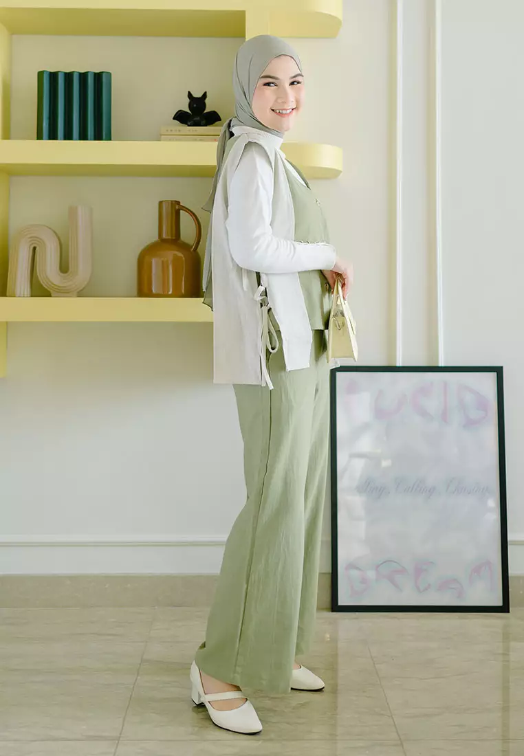 Jual Lozy Hijab Nomi Set (One Set Linen) Creamy Matcha Original 2024 | ZALORA Indonesia