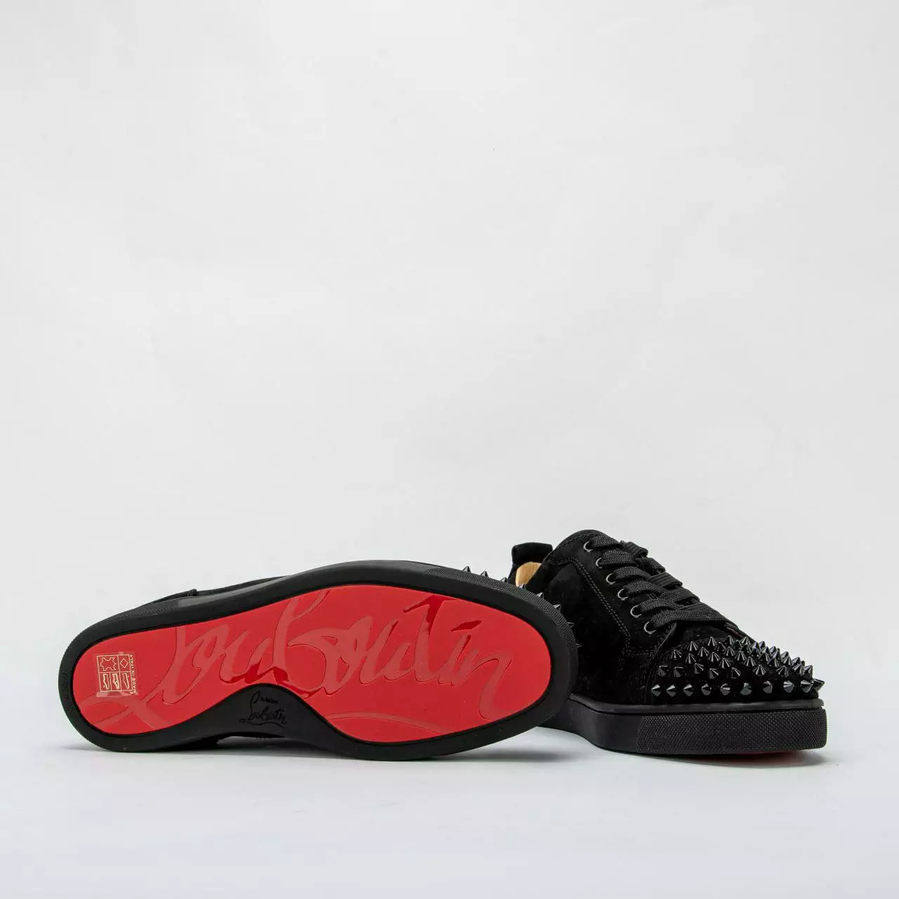 Louis Junior Spikes Sneakers Veau Velours Black Christian