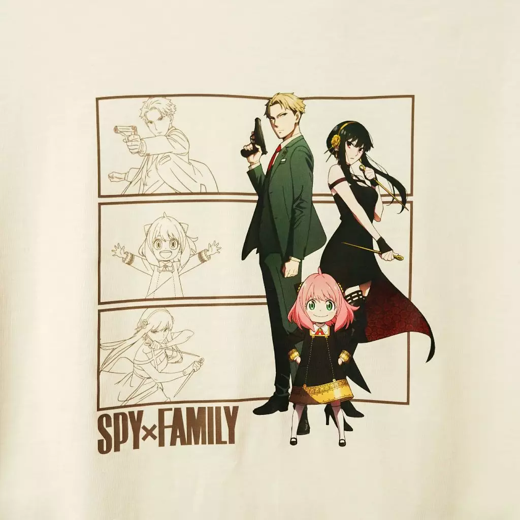 Jual Cressida Cressida X SpyxFamily Regular Fit Cream T-shirt - J022R ...