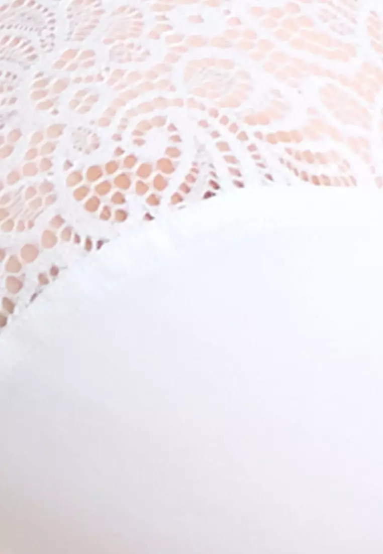 Sans Complexe Clara Wirefree Front Closure Bra with Lace 2024 | Buy ...