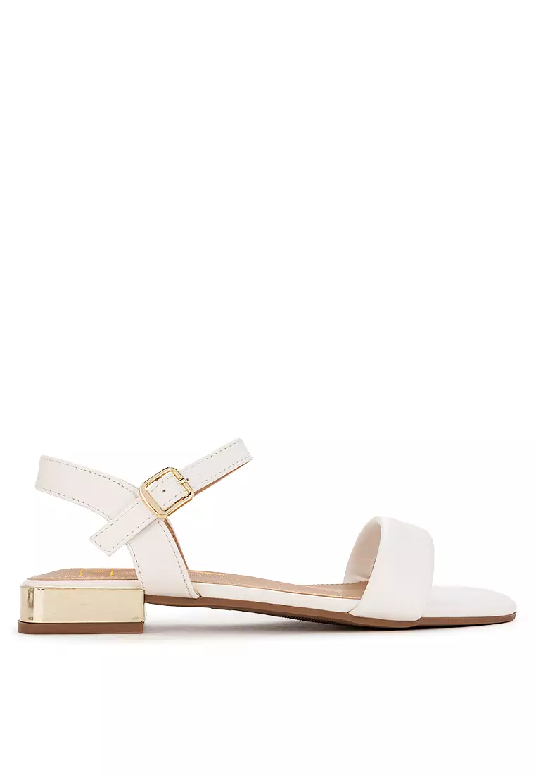 Buy Unlisted Ruby Flat Sandals 2024 Online | ZALORA Philippines
