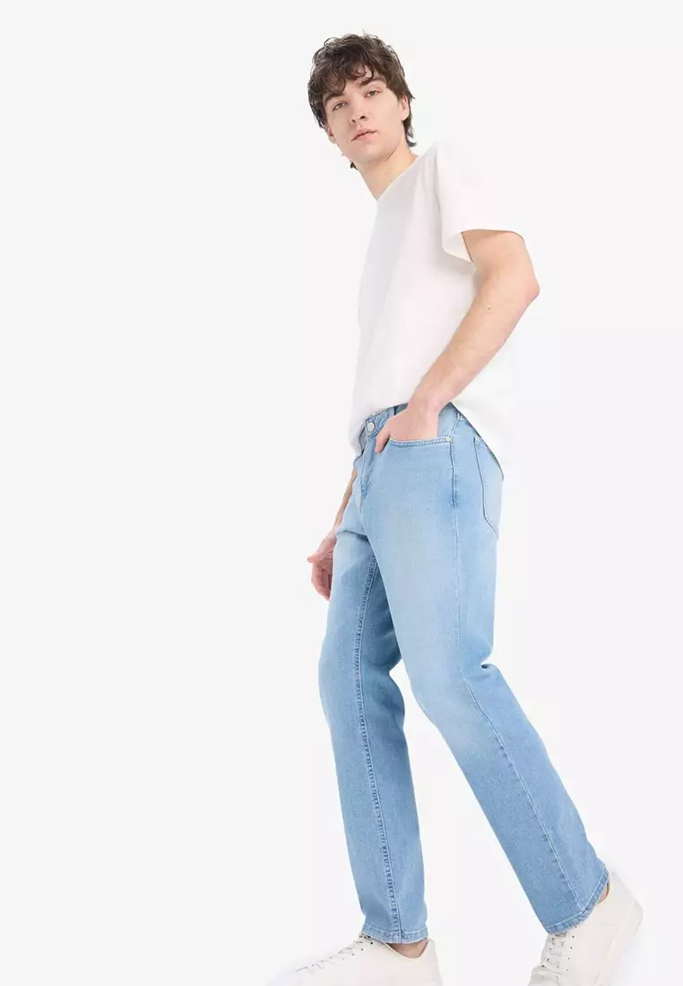 Buy DeFacto Sergio Regular Fit Normal Cut Normal Waist Pipe Leg Jeans ...