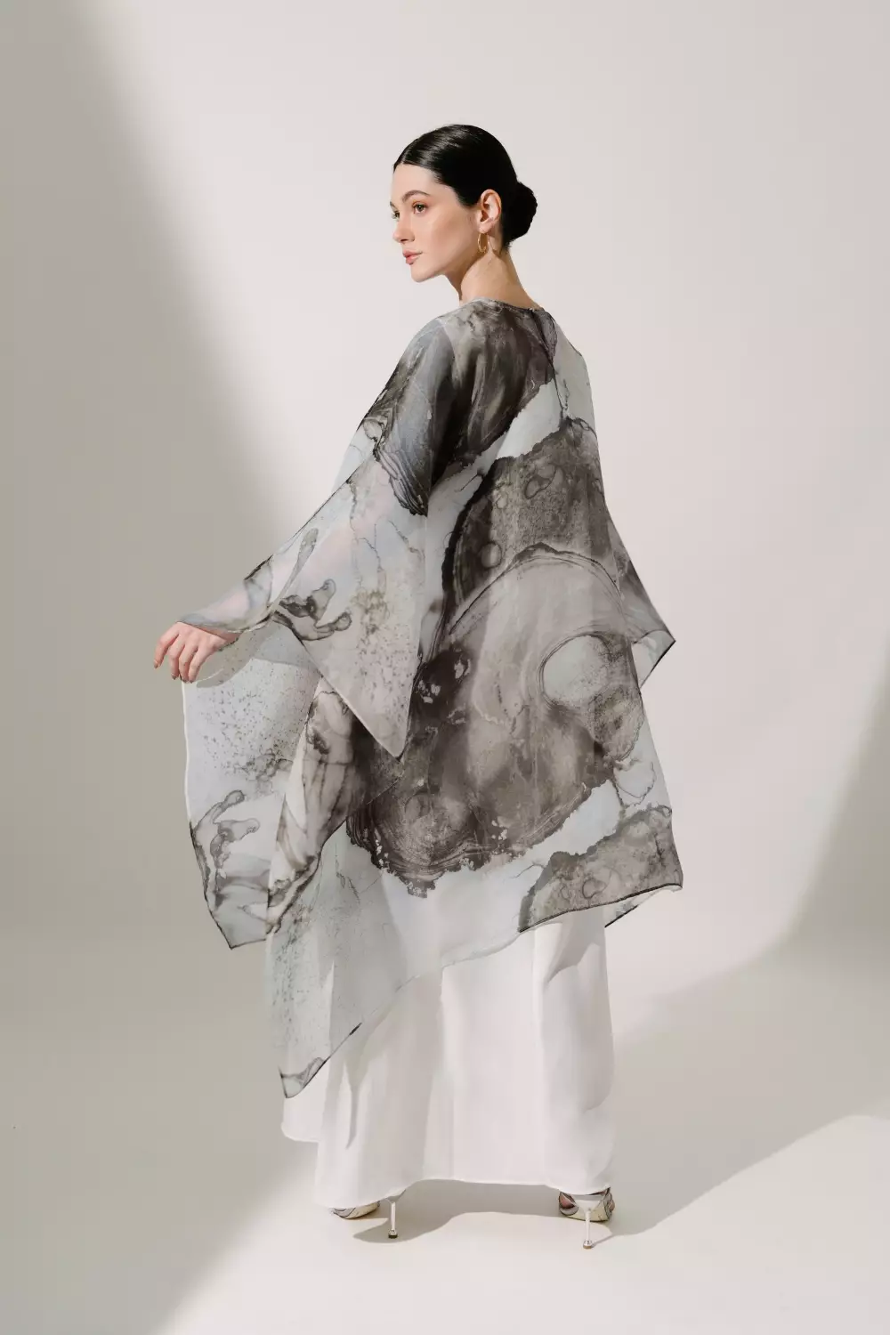 Jual Demure & Co DEMURE&CO - AMEENA KAFTAN IN BLACK - 2 PIECE SET ...