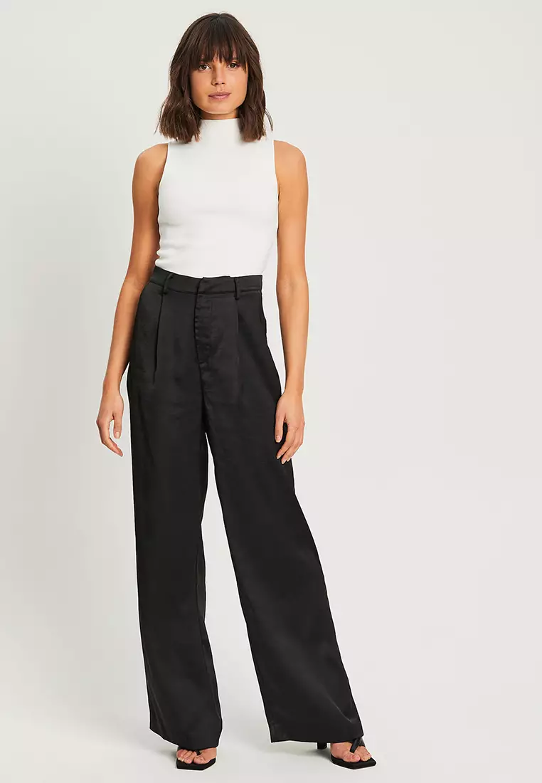 Buy Willa Mon Wide Leg Pant 2025 Online | ZALORA