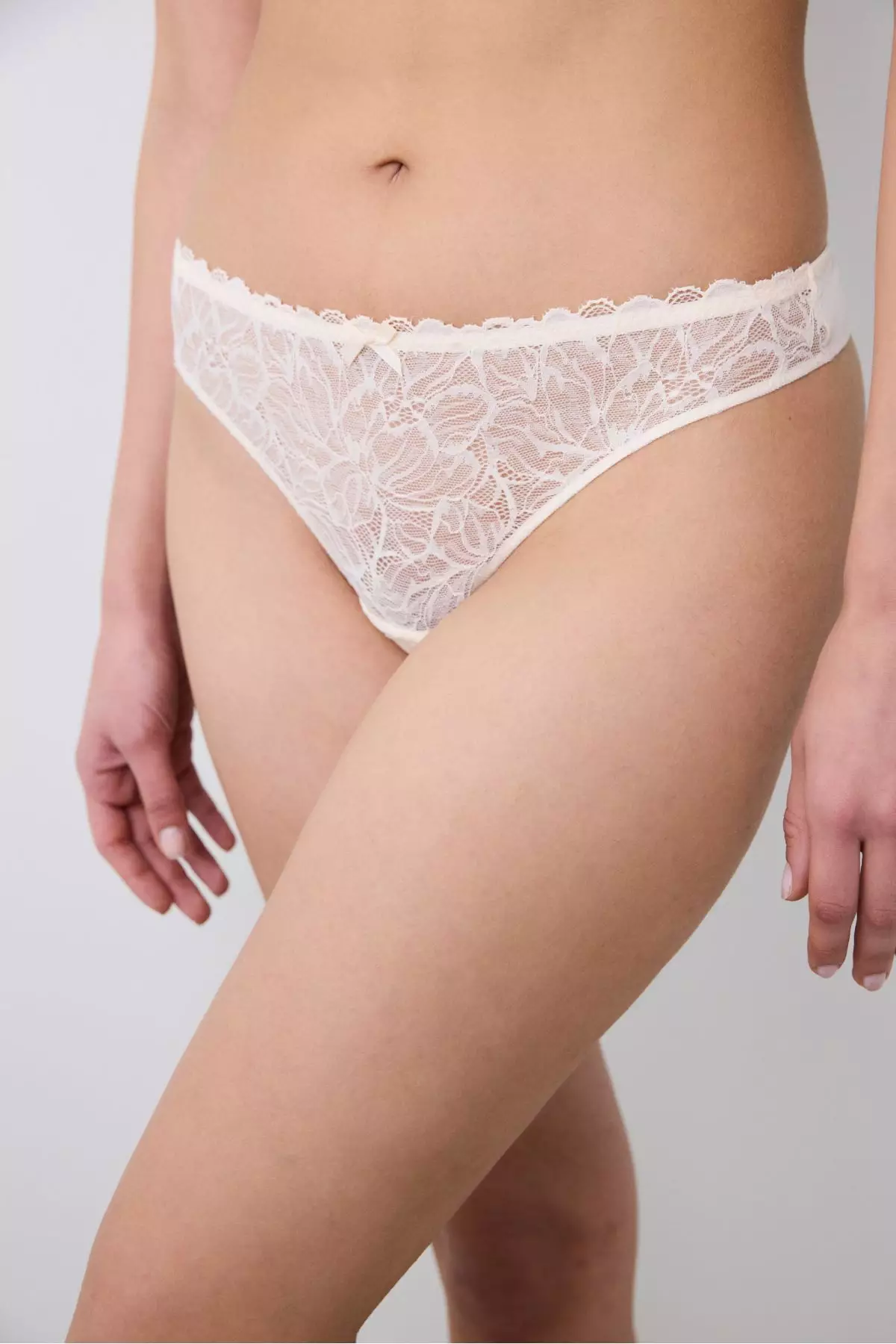 Buy Penti Luna Cream Thong Panties 2025 Online | ZALORA
