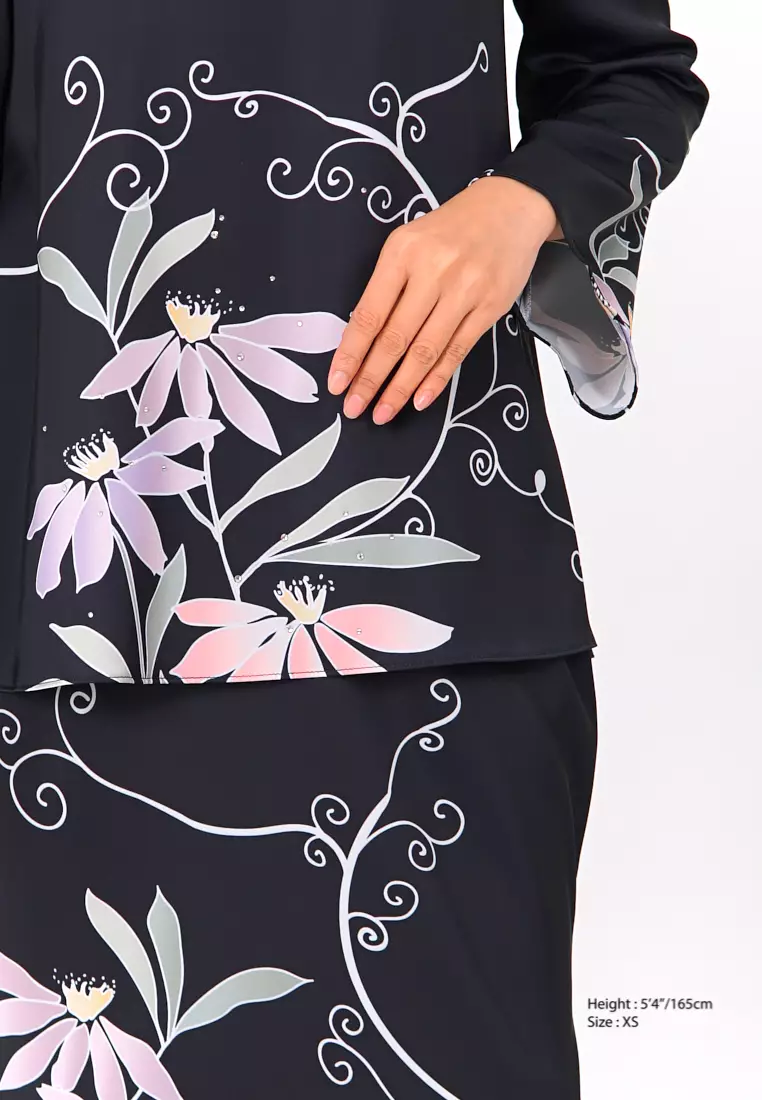 Buy Gene Martino Inang Kurung Kedah Modern Online | ZALORA Malaysia