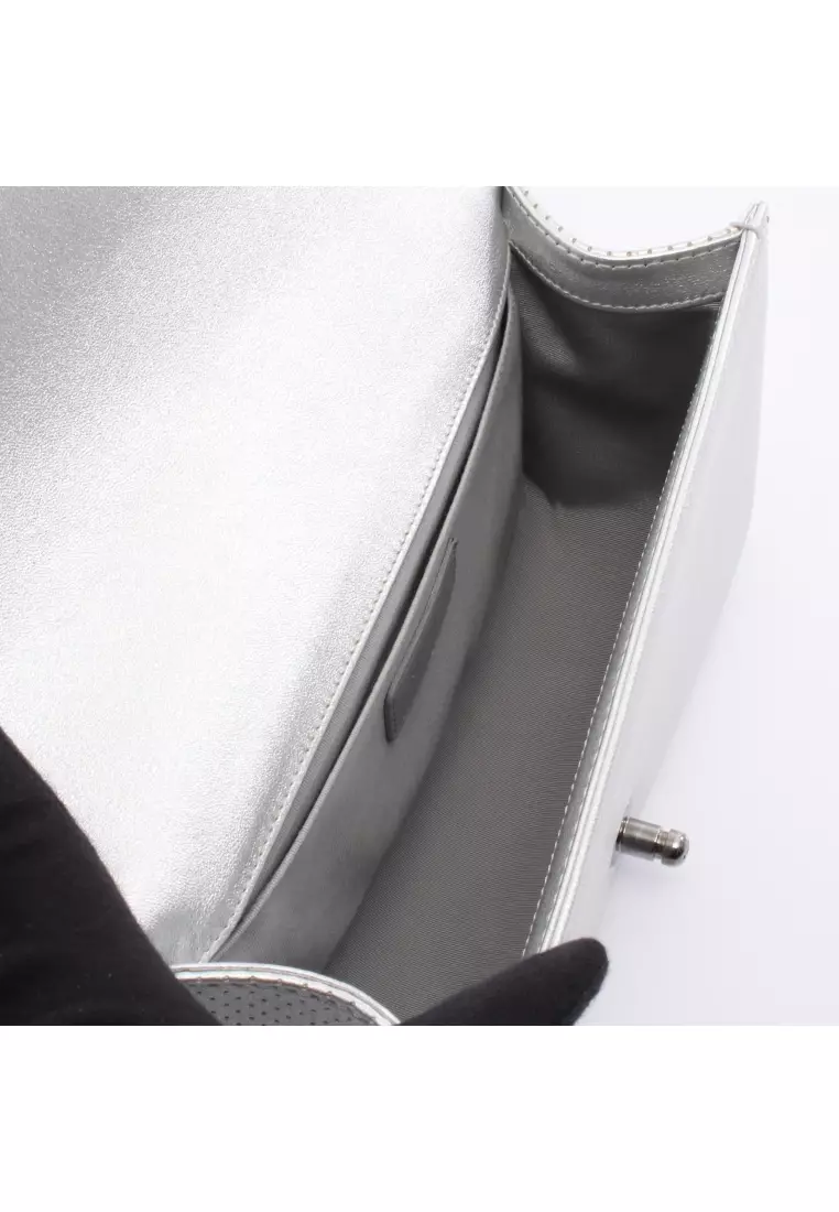 Buy Chanel Pre-Loved Chanel boy chanel chain shoulder bag leather ...