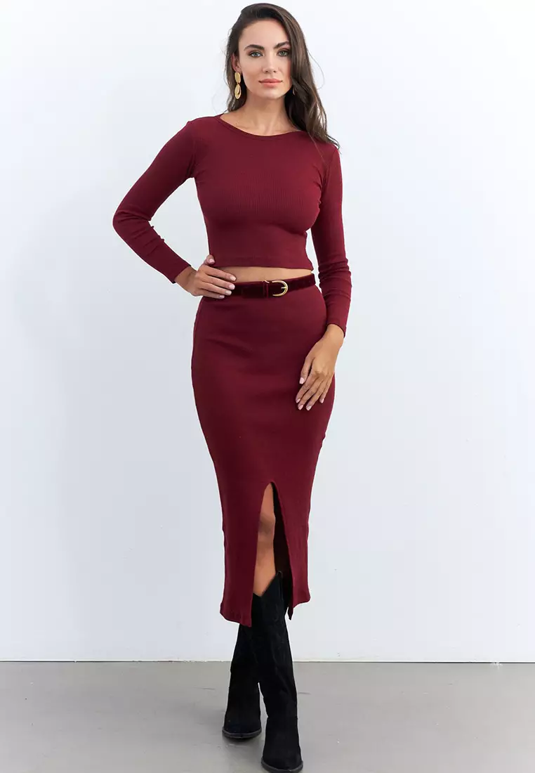 Buy Cool & Sexy Crop Top & Split Skirt Set 2025 Online | ZALORA