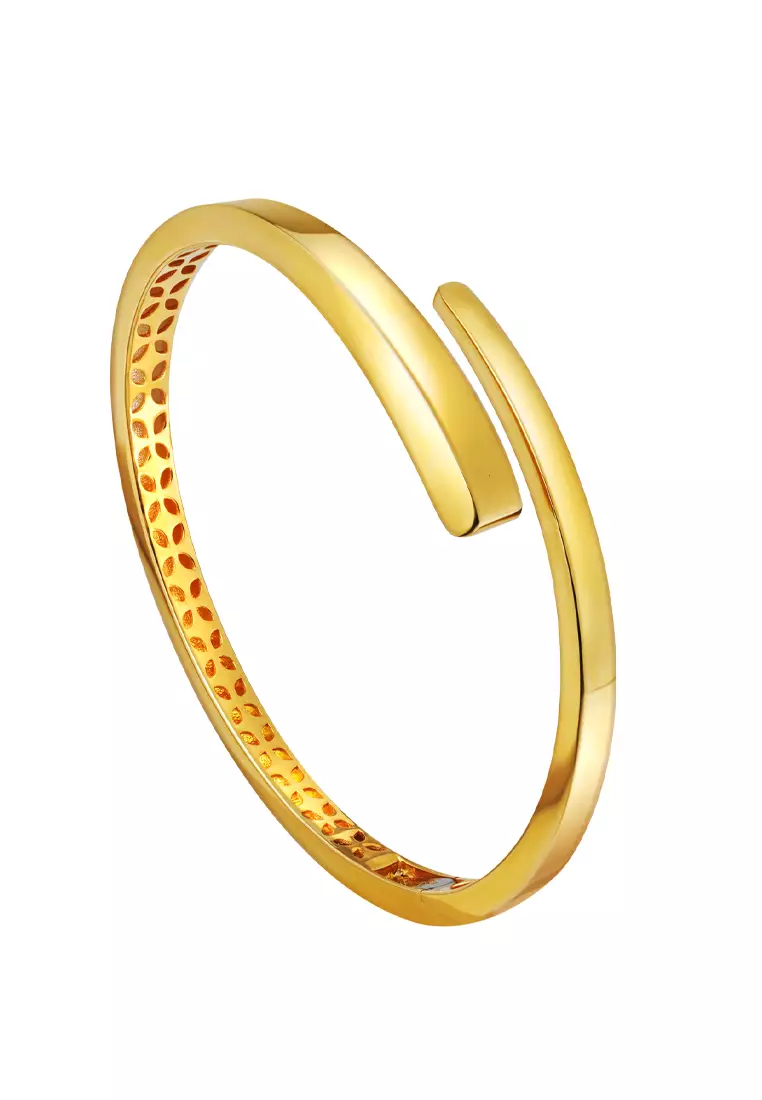 TOMEI TOMEI Anastasia Extended C-Shape Bangle, Yellow Gold 916 2024 ...