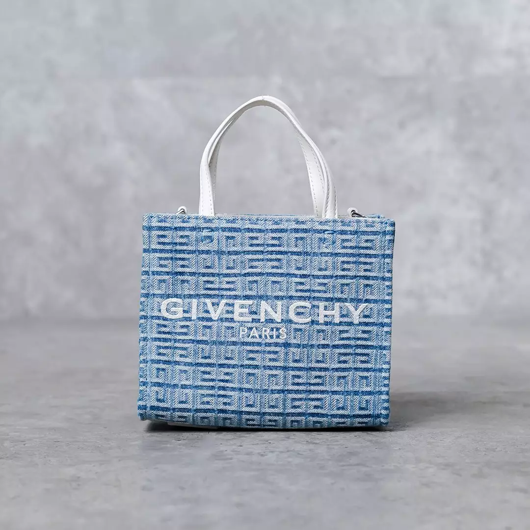 Jual Givenchy Tas GIVENCHY 4G PATTERN BLUE DENIM TOTE BAG WITH LS MINI ...