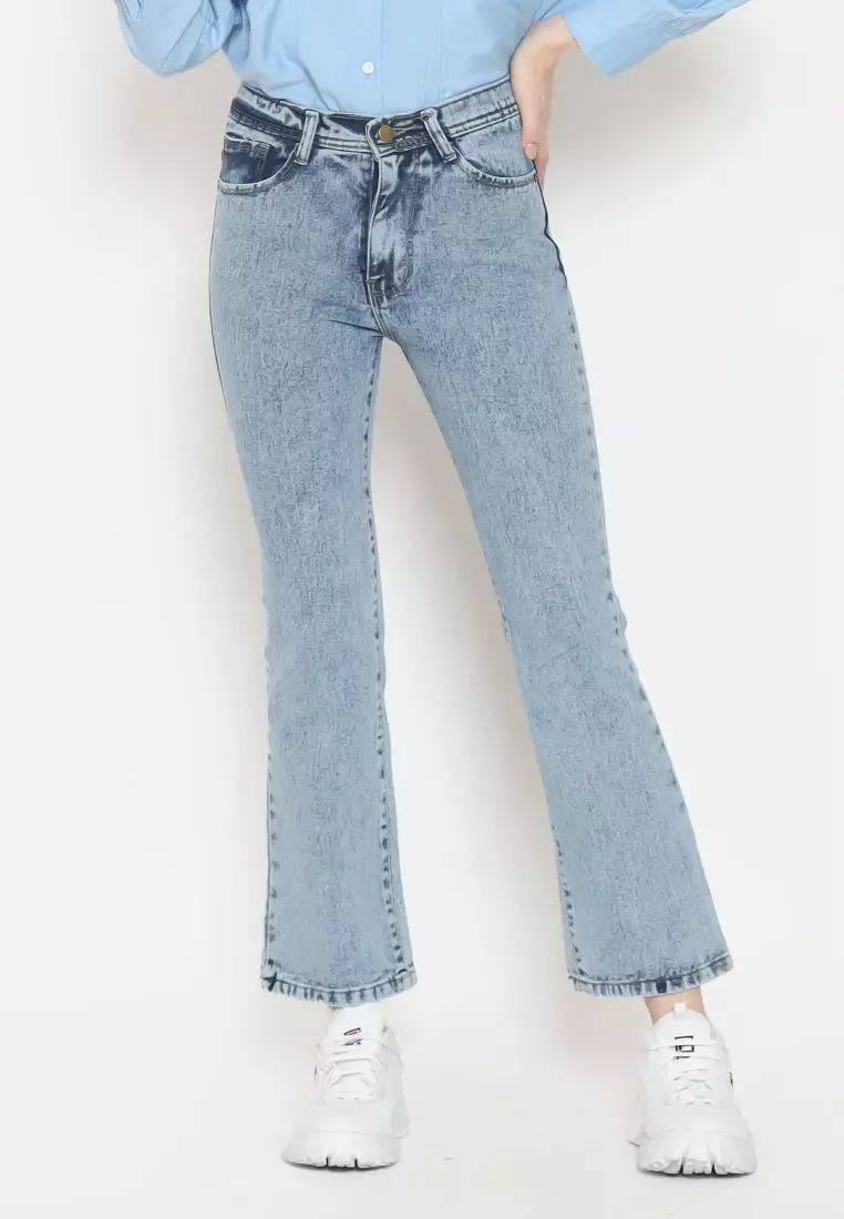 Jual FITWEAR Fitwear Studio - Cutbray Jeans Sabina Basic SNOW - BLUE ...
