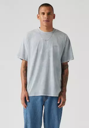 Levi’s Clothing For Men Online @ ZALORA Malaysia