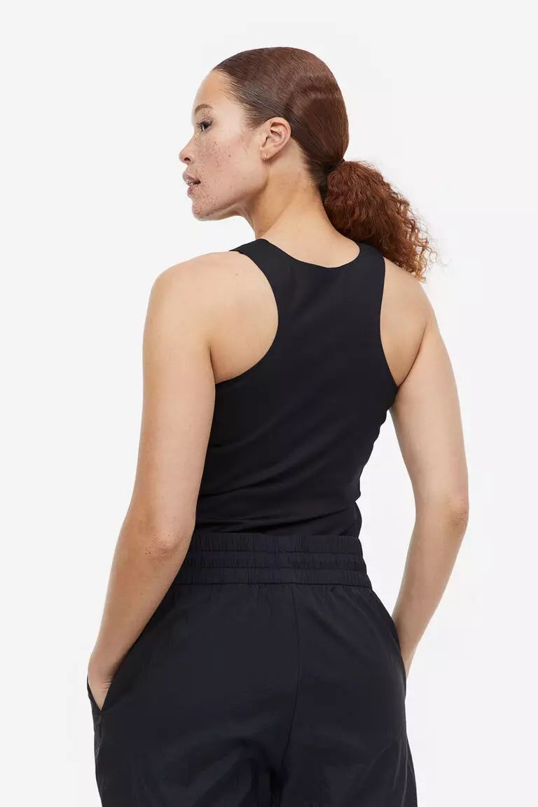 Jual H&M Phoenix inbuilt bra tank Original 2024 | ZALORA Indonesia