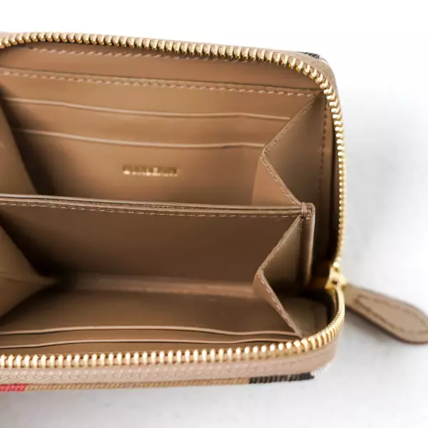 Jual Burberry Dompet BURBERRY CHECK CAMEL BEIGE ZIP WALLET 100% ...
