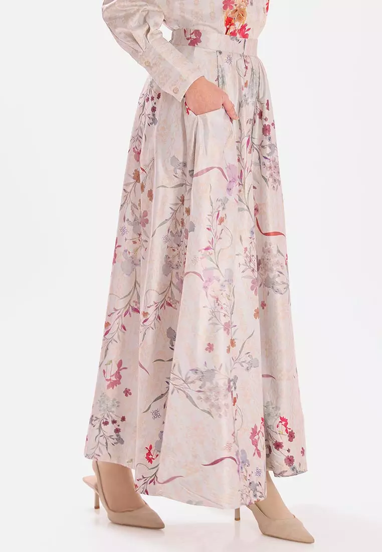 Jual Riamiranda Ria Miranda Vanilla Zeya Set Original 2025 | ZALORA Indonesia