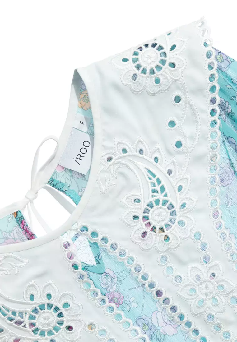 Buy iROO Floral Print Top With Contrast Lace Collar 2025 Online | ZALORA