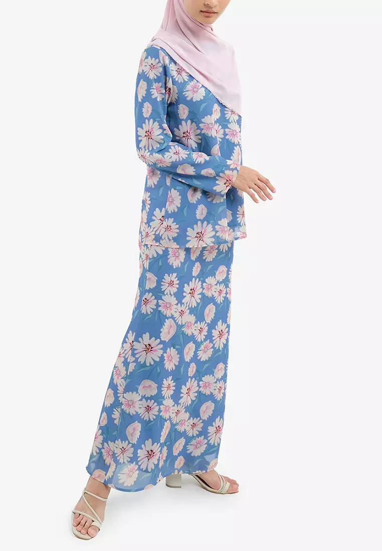 Buy POPLOOK Sayang Blouse & Skirt Online | ZALORA Malaysia