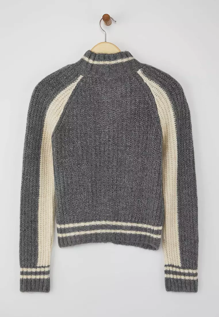 Buy Trendyol Gray Soft Texture Zippered Knitwear Cardigan 2026 Online ...