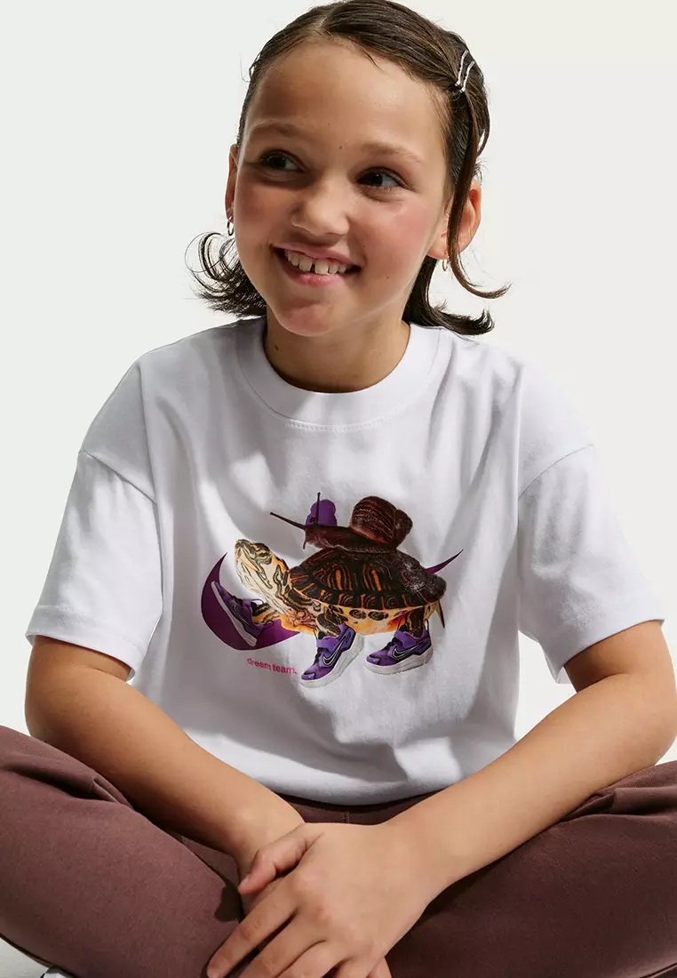 Buy Nike Sportswear Big Kids' (Girls') Boxy T-Shirt 2026 Online ...