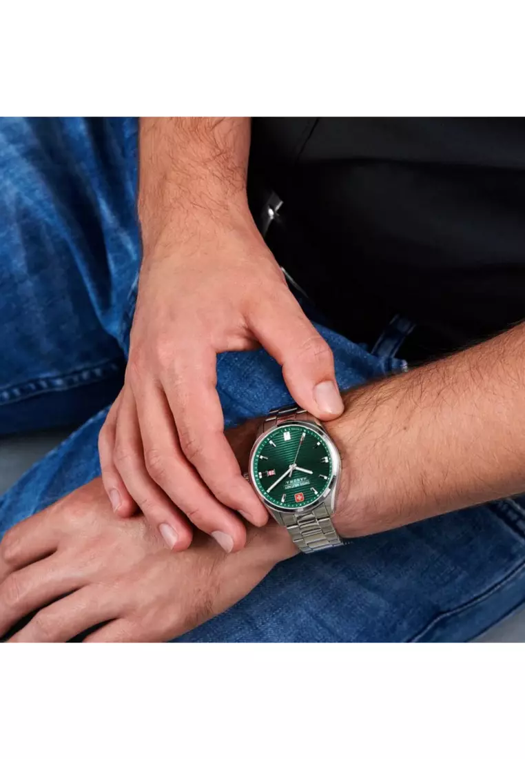 Buy Luminox Swiss Military Hanowa Roadrunner Green Dial Silver ...