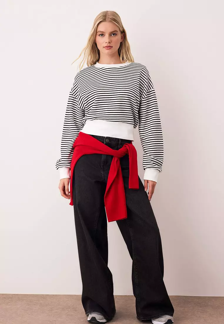 Buy Trendyol Black Striped Regular/Normal Pattern Knitted Sweatshirt ...